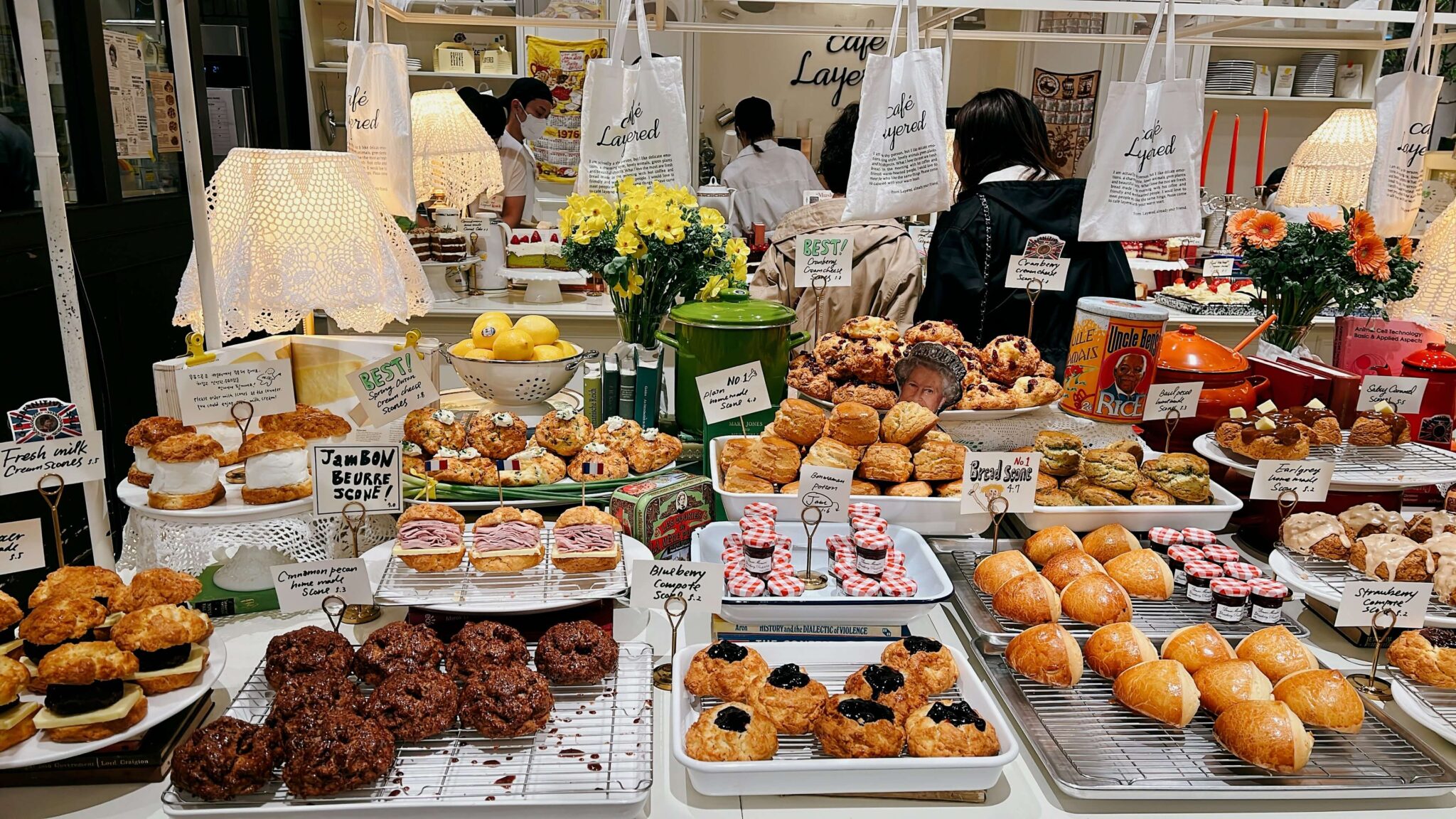 ザ・現代ソウル・スコーンで有名な大人気カフェ「Cafe Layered（カフェレイヤード）」 | モエイロ